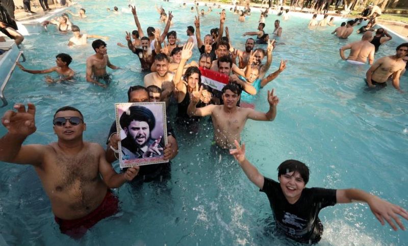 Protesters swim in luxury pool after storming palace in deadly clashes