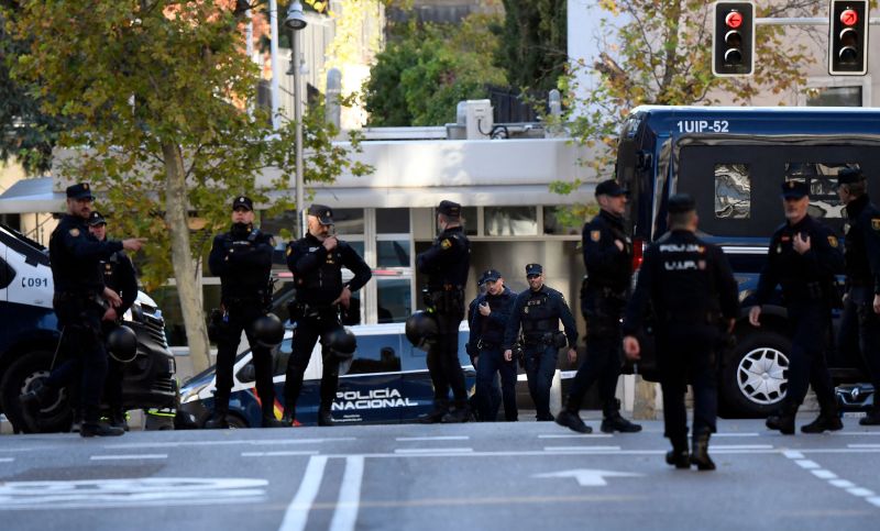 Spanish PM, US embassy targeted in wave of letter bombs