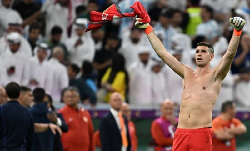 Argentina have 'passion and heart' says 'keeper Martinez