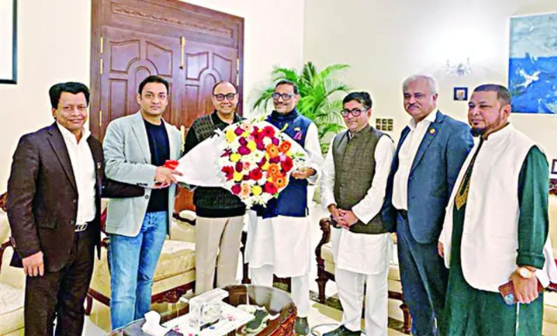 Obaidul Quader pays courtesy call on Bashundhara Group Chairman