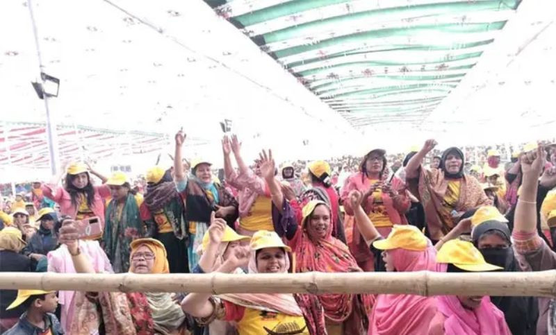 Full of leaders and activists in PM's gathering at Rupganj