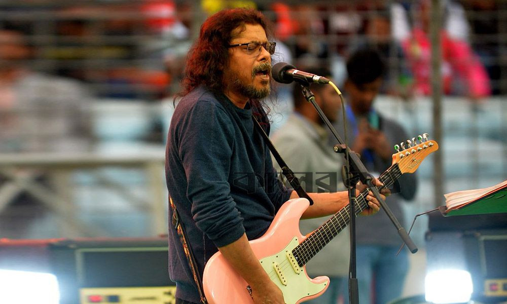 When James takes stage...