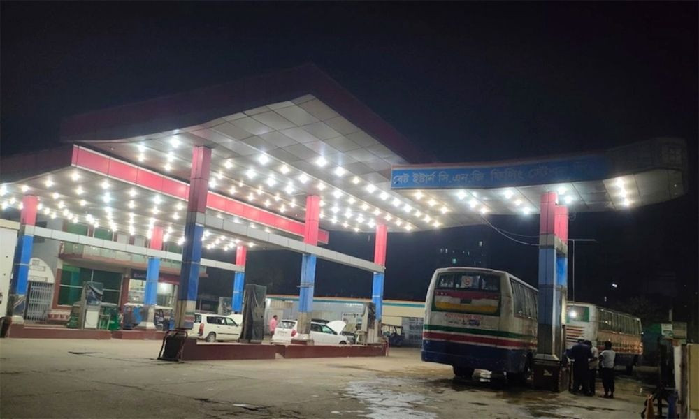 Deadly explosion at CNG pump claims 1 life while refueling truck