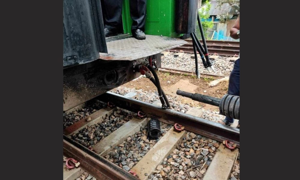 Suborna Express compartment detached in motion: No injuries